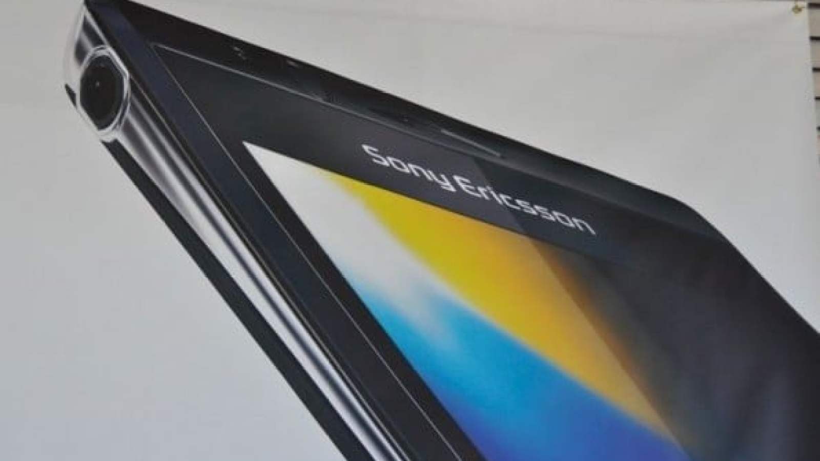 Première image du Sony Ericsson XPERIA X12 ? — Frandroid