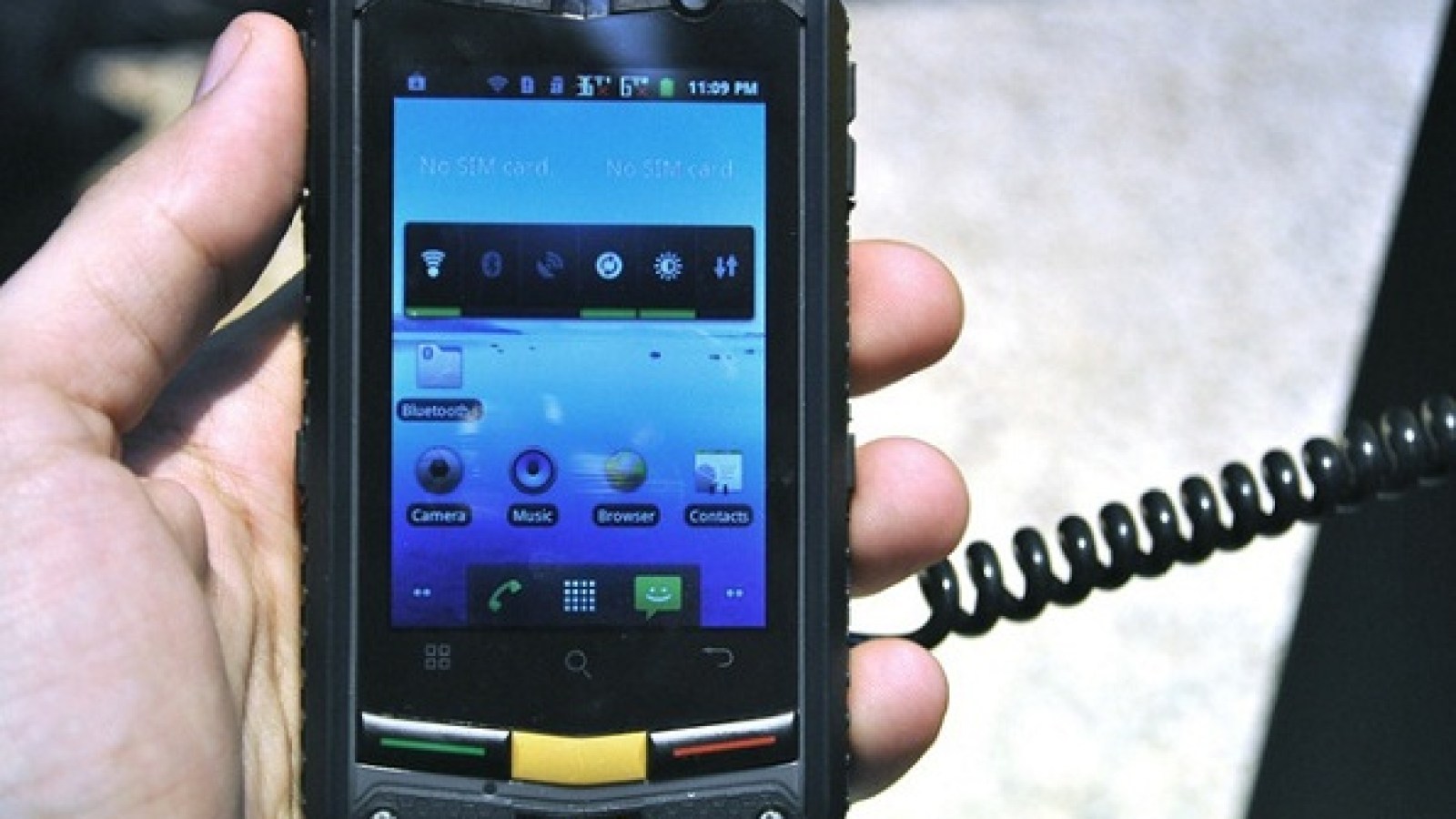 Caterpillar sort son premier smartphone Android — Frandroid