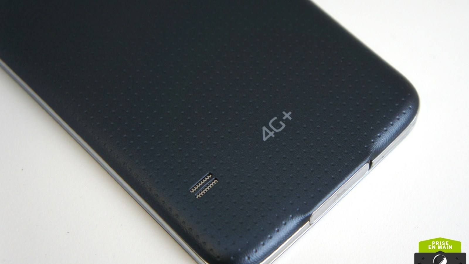 Prise en main du Samsung Galaxy S5 4G+ : Snapdragon 805, 4G+, le profil ...