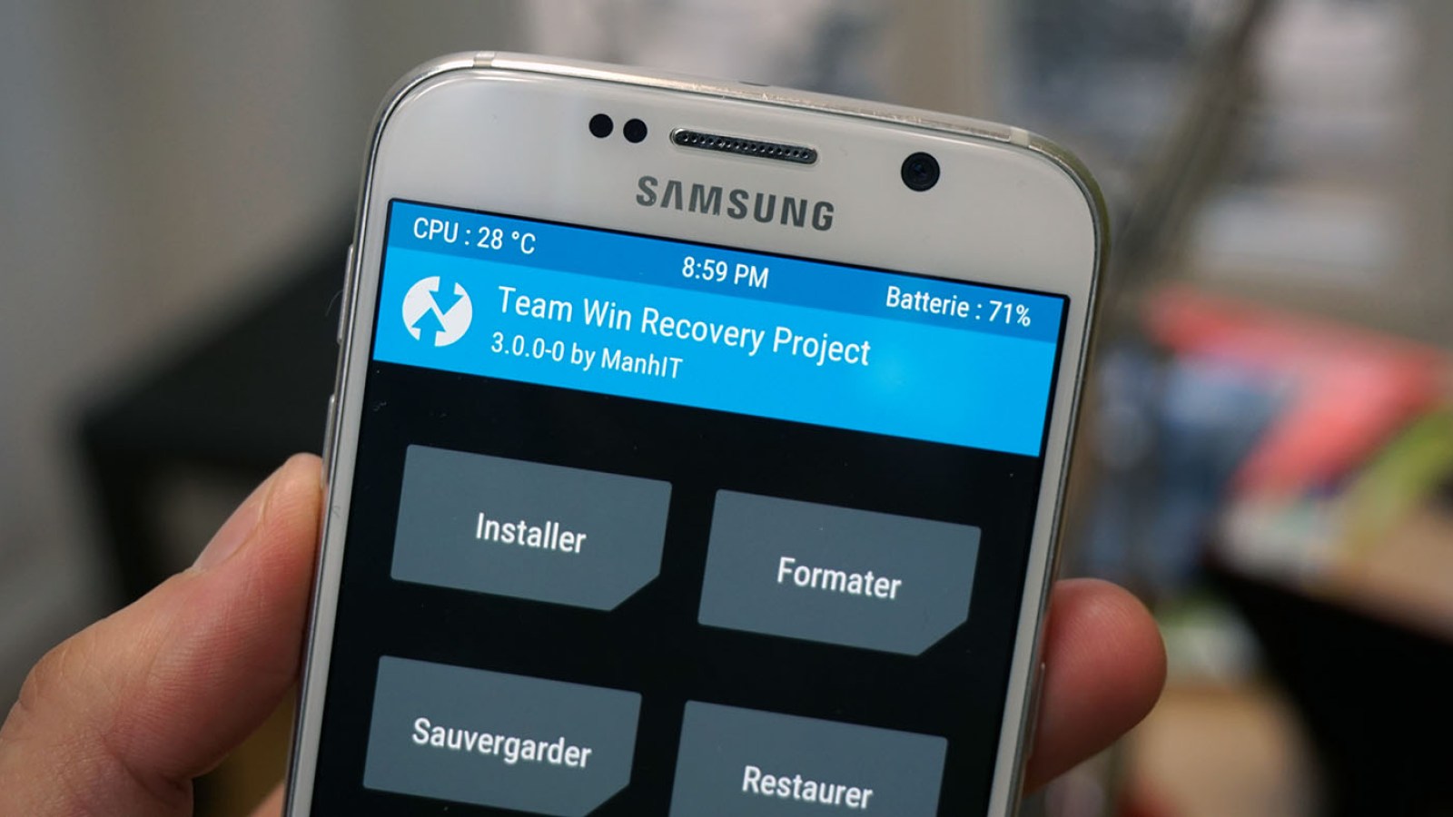 TWRP : le recovery déjà disponible pour les Samsung Galaxy S7 et S7 edge (Exynos)