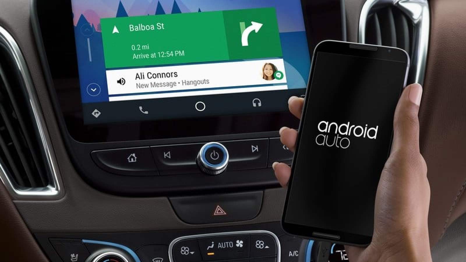 Android Auto sur 12 voitures Renault en 2017