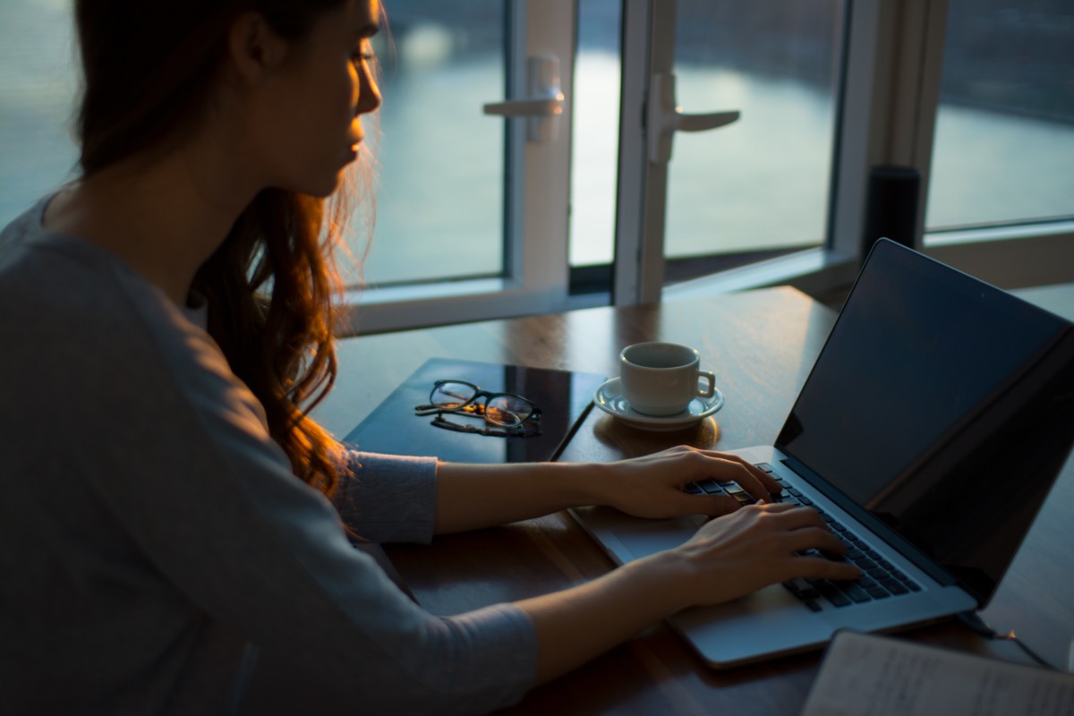 Équipement télétravail : écrans, PC et accessoires indispensables pour ...