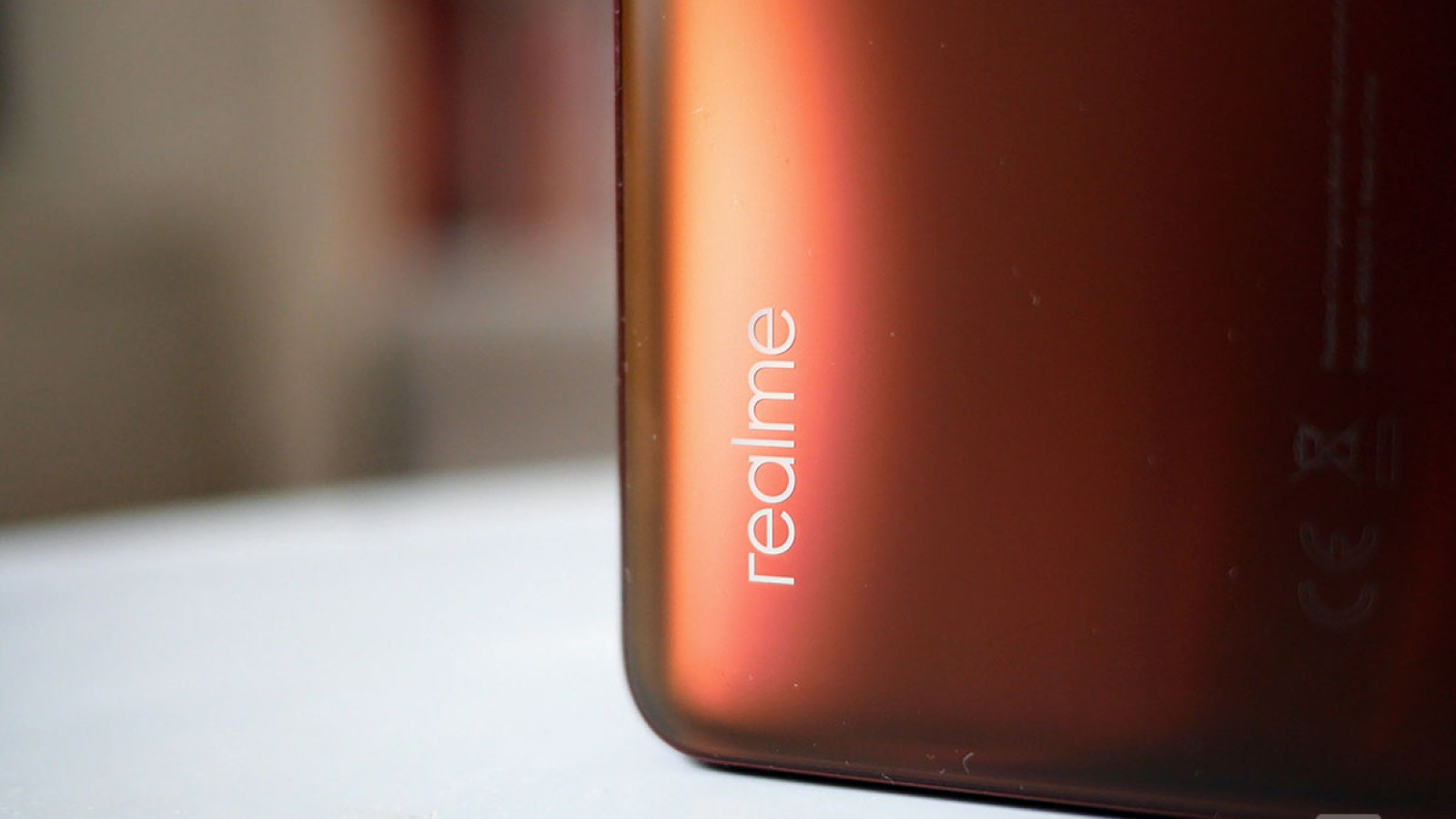 Le futur Realme Race Pro aura un écran QHD de 160 Hz, une charge 125 W ...