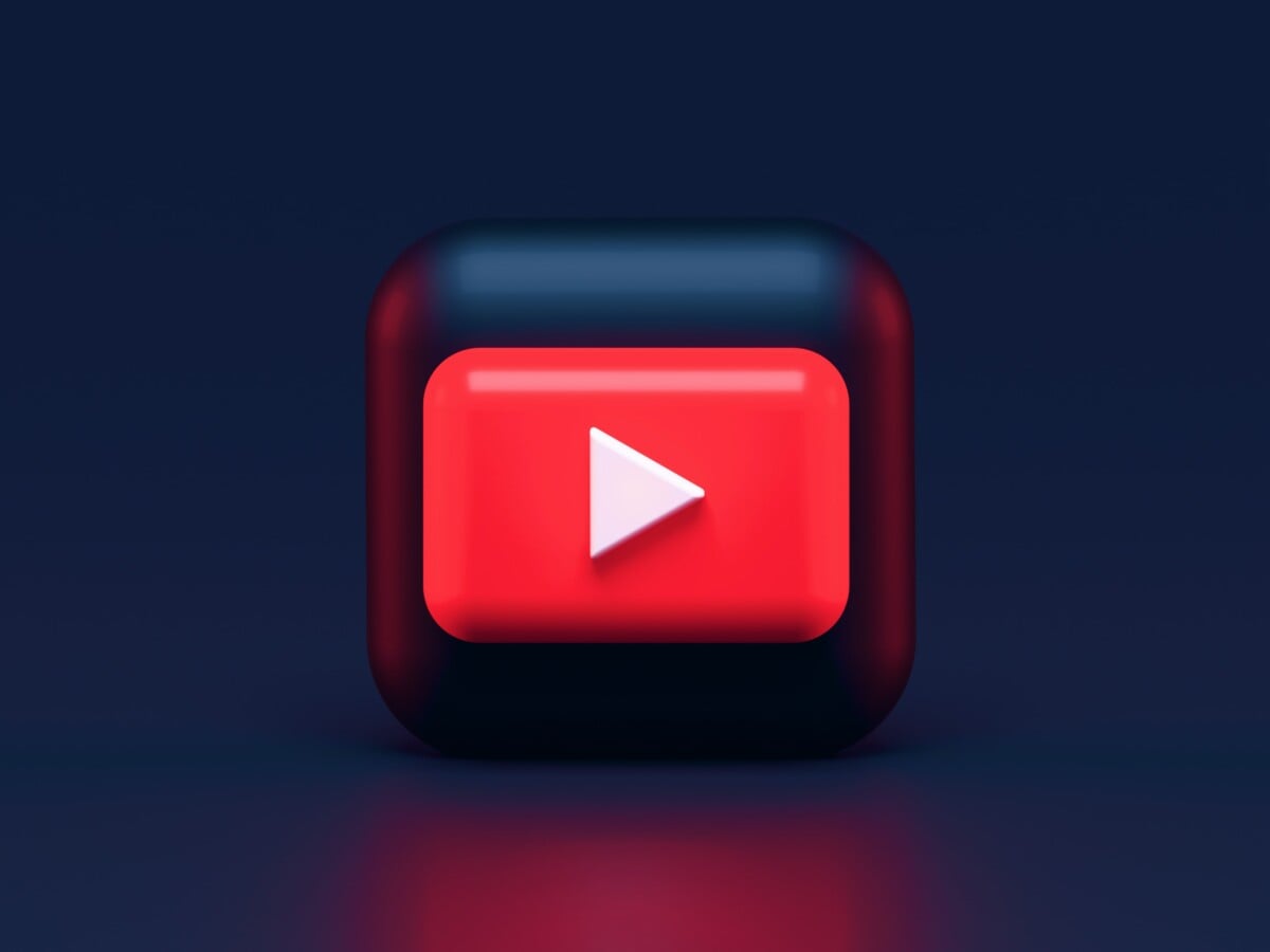 Youtube A 17 Ans Voici La Toute Première Vidéo Youtube Au Monde
