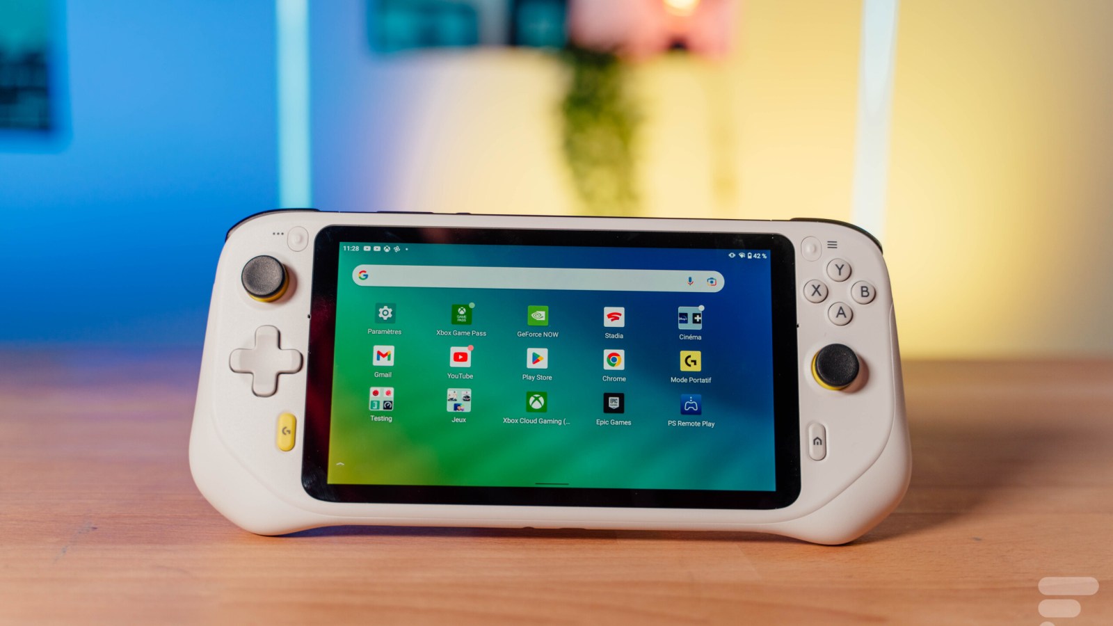 Test Logitech G Cloud (2022) : notre avis complet - Consoles - Frandroid