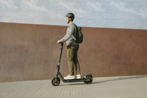 Segway Air T15 : démarrez-la comme une mécanique, conduisez-la comme ...