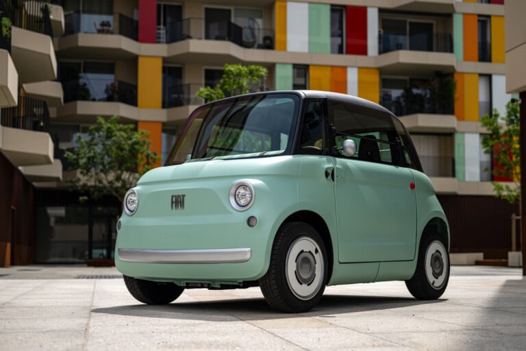 L’adorable Fiat Topolino électrique sans permis est plus accessible que ...
