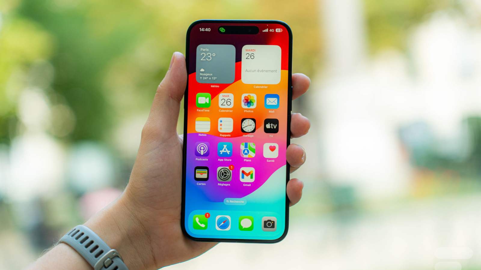 L'iPhone 15 Pro Max prend la première place d'un classement DXOMARK ...