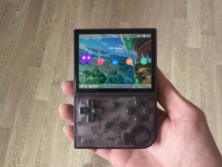 La PGS est la console portable ultime et bien trop belle pour être honnête