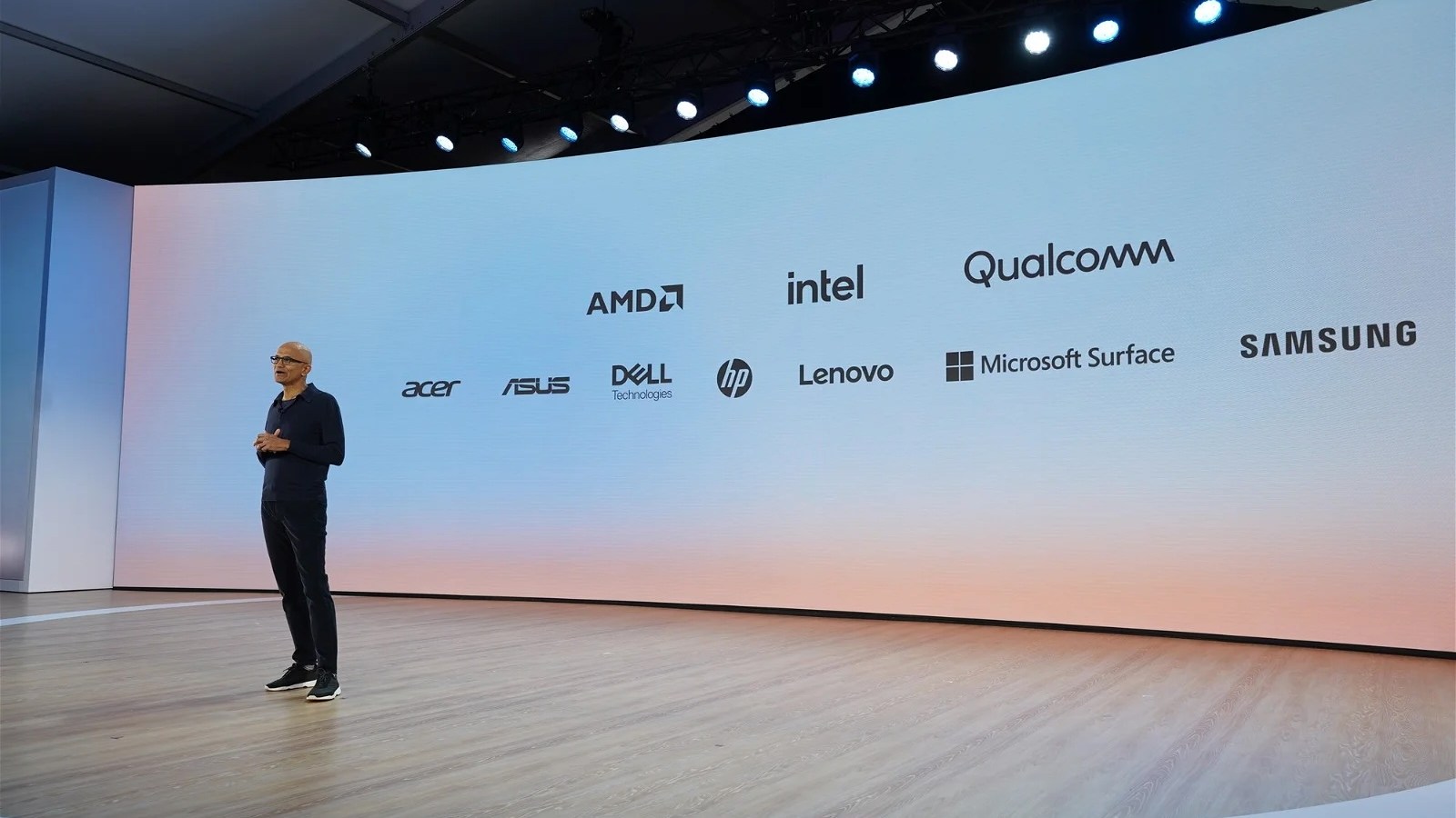 Voici tous les PC Copilot+ lancés par Microsoft : Dell, Asus, Acer, HP ...