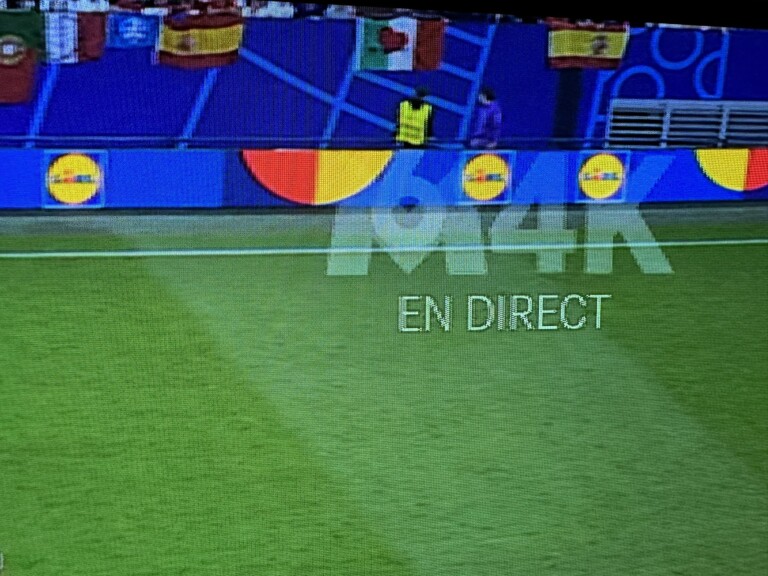 Google Allo transforme vos selfies en stickers rigolos