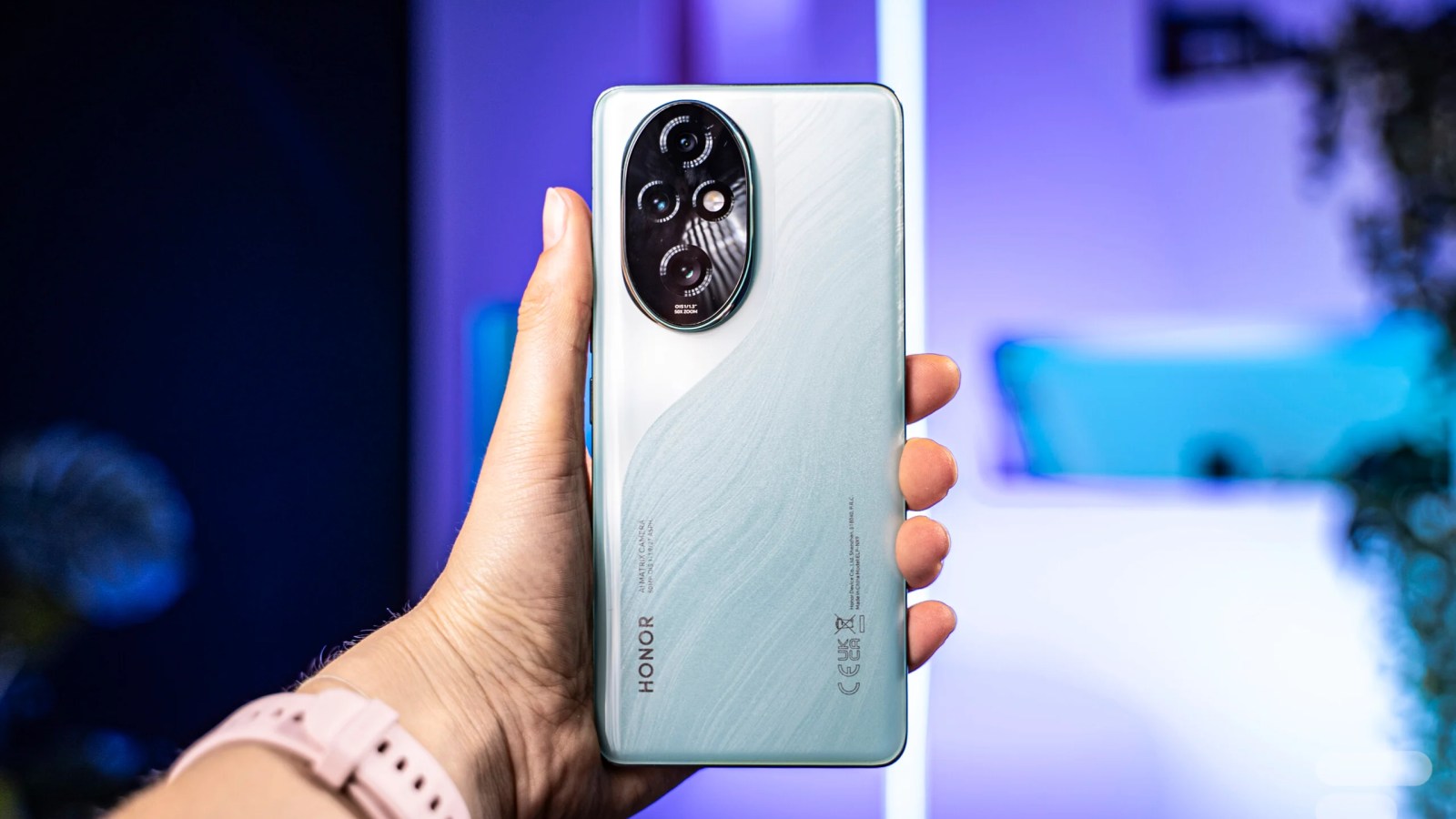 Honor 300 Pro et Pro+ : une nouvelle fuite dévoile déjà une partie de ...