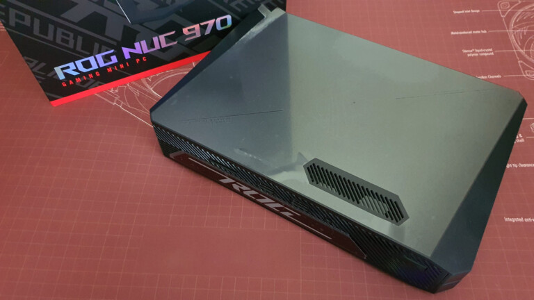 Ce nouveau mini-PC NUC signé ASUS a un bouton Copilot Ce nouveau mini-PC NUC signé ASUS a un bouton Copilot