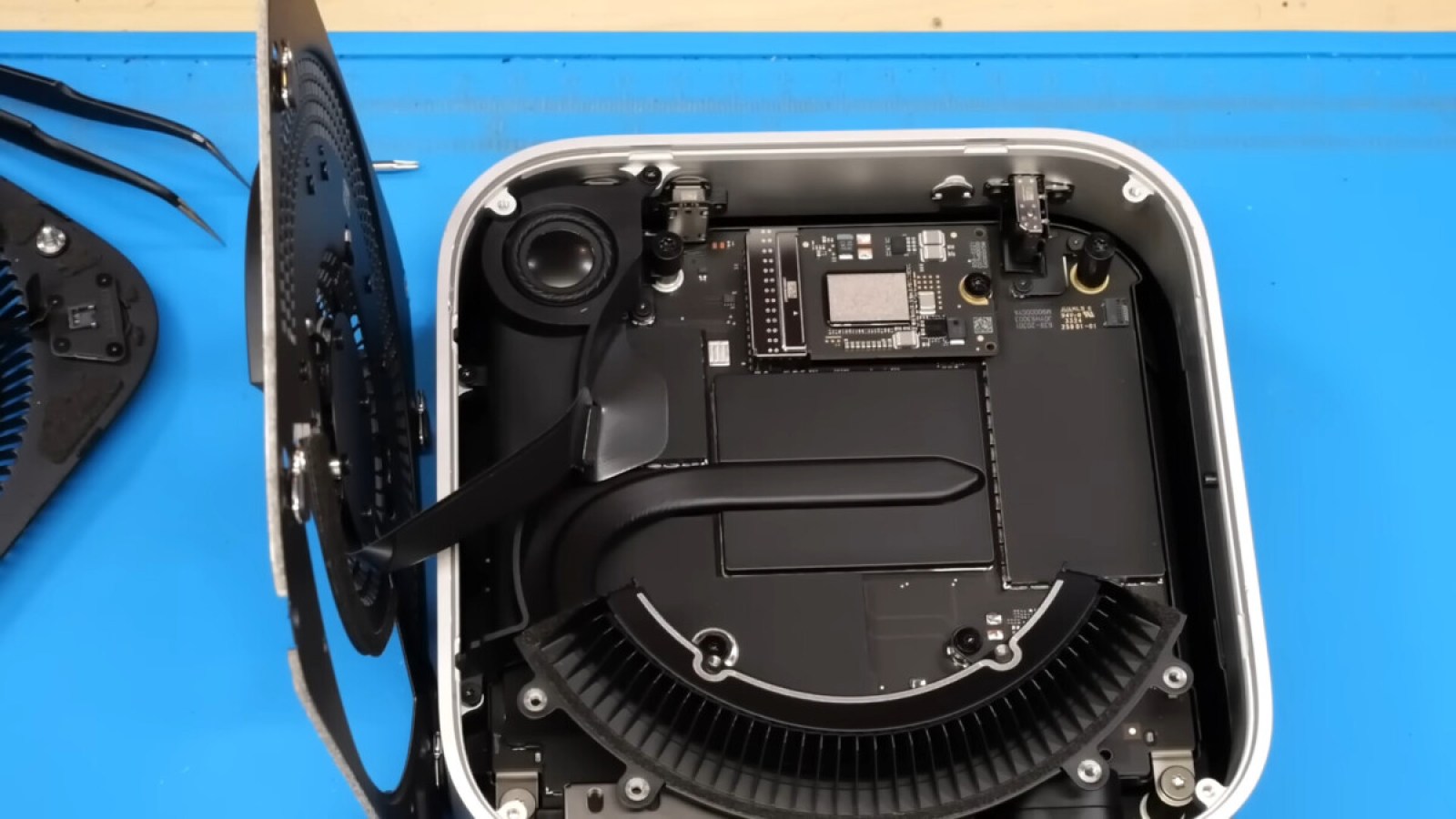 Mac mini M4 : oui, vous pourrez augmenter le stockage vous-même, mais ...