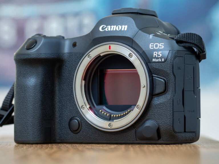 Canon EOS R5 Mark II : meilleur prix, fiche technique et actualité ...
