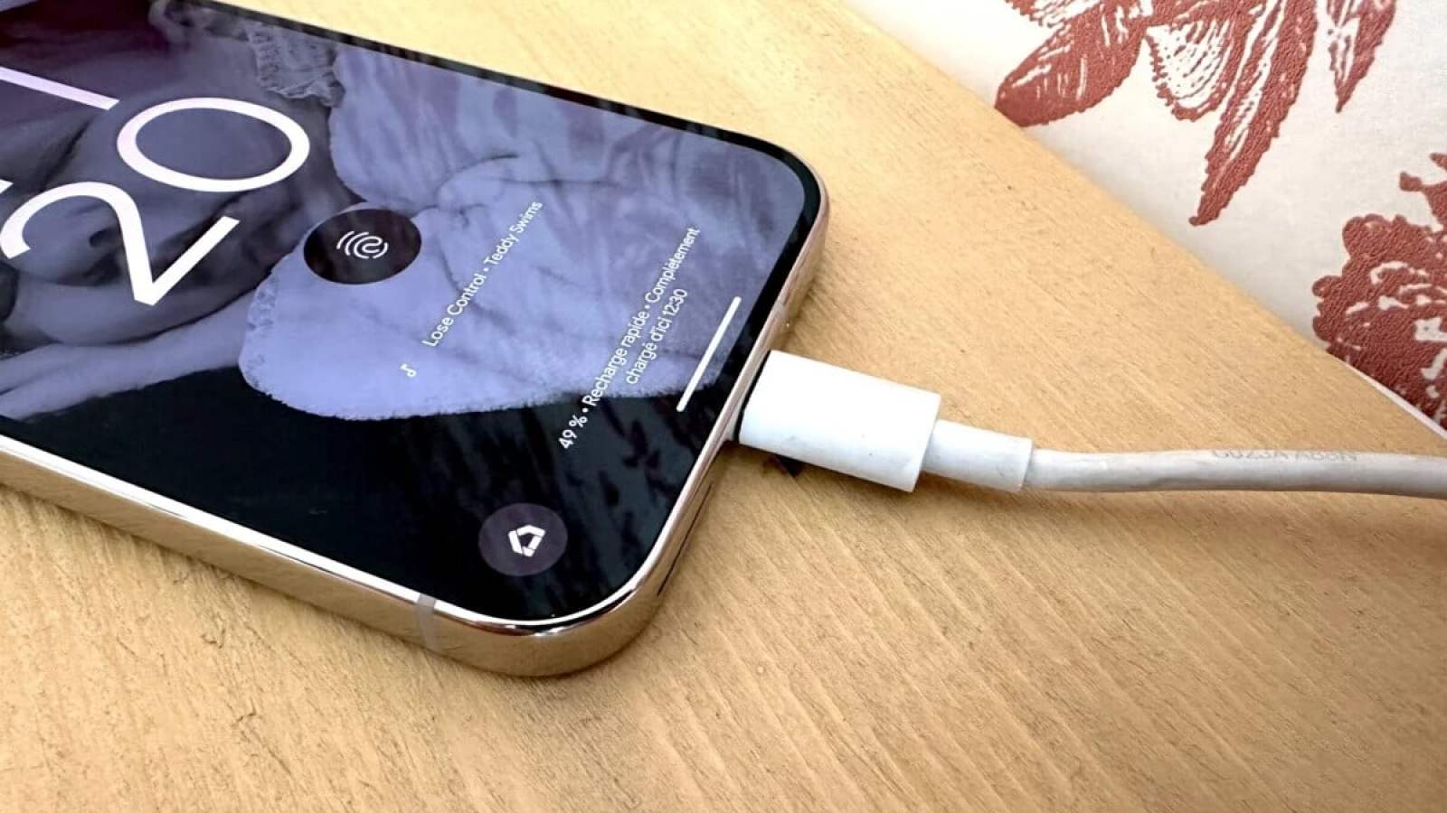 Pourquoi vous pouvez (et devriez) arrêter de charger votre smartphone lorsqu'il atteint 80 % ...