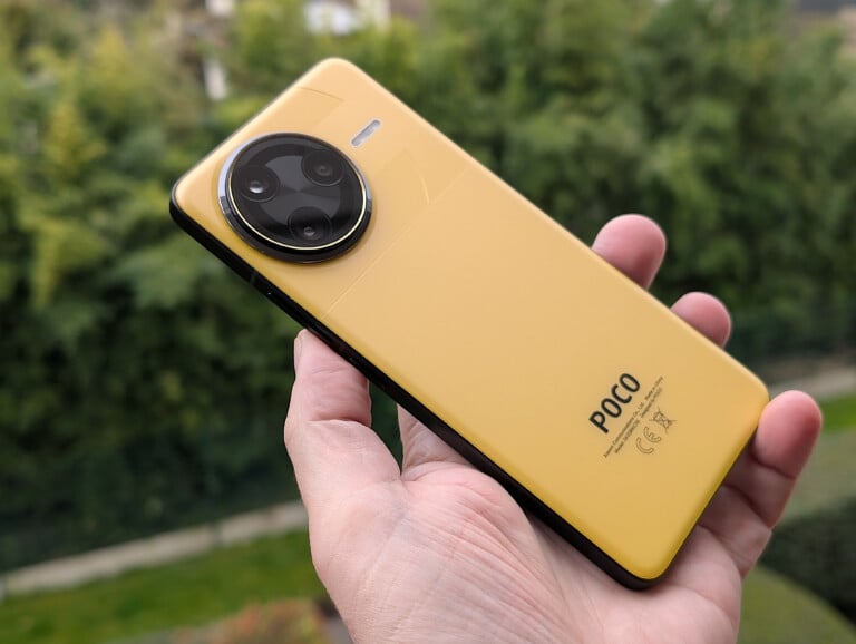 Test smartphones 2025 : tous nos tests et prises en main de smartphones ...
