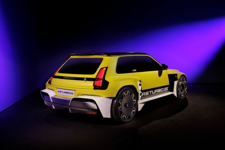 Voici la nouvelle voiture électrique de Renault : la R5 Turbo 3E et ses technologies qui ...