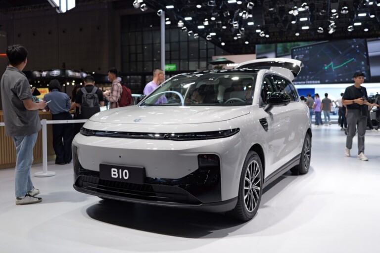 Leapmotor B10 — réserver un essai, fiche technique et actualités ...