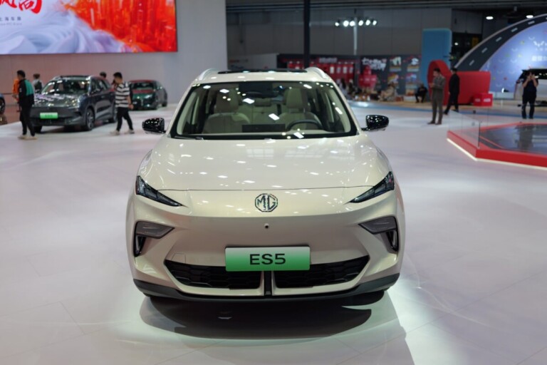 Voici la nouvelle voiture électrique abordable de MG : un SUV qui veut faire trembler Renault et ...