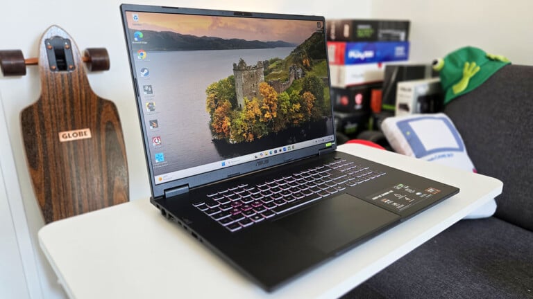 Asus TUF Gaming A18 (2025) : achat au meilleur prix, fiche technique et ...