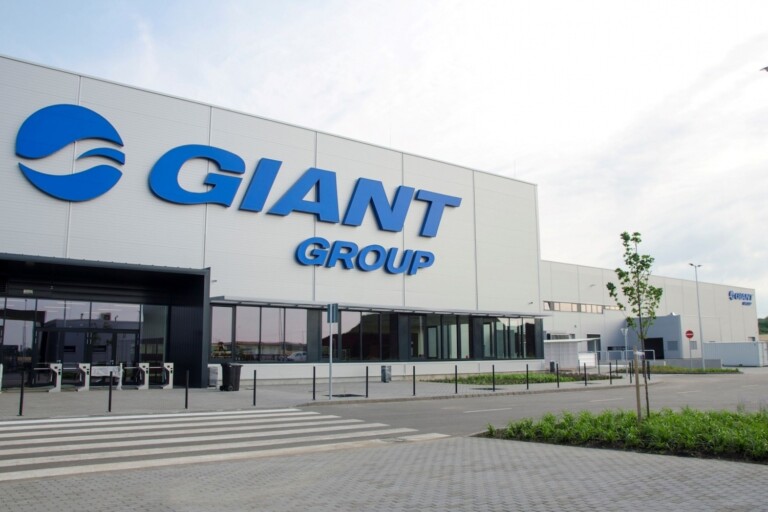Giant : Les dernières actualités, tests et bons plans - Frandroid
