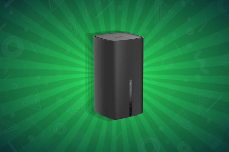 Freebox Ultra vs Livebox 7 v2 (Livebox Max Fibre) : laquelle de ces box internet en Wi-Fi 7 ...