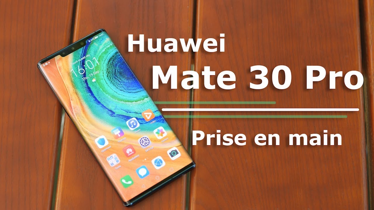 Le Huawei Mate 9 Pro et son écran incurvé se montre en photo