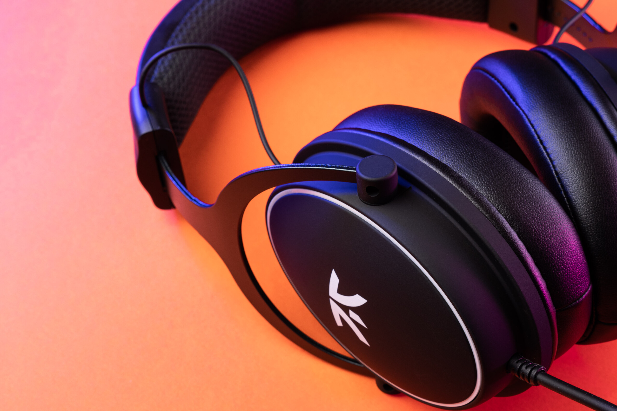 Test du Fnatic React+ : notre avis sur ce casque gaming convaincant