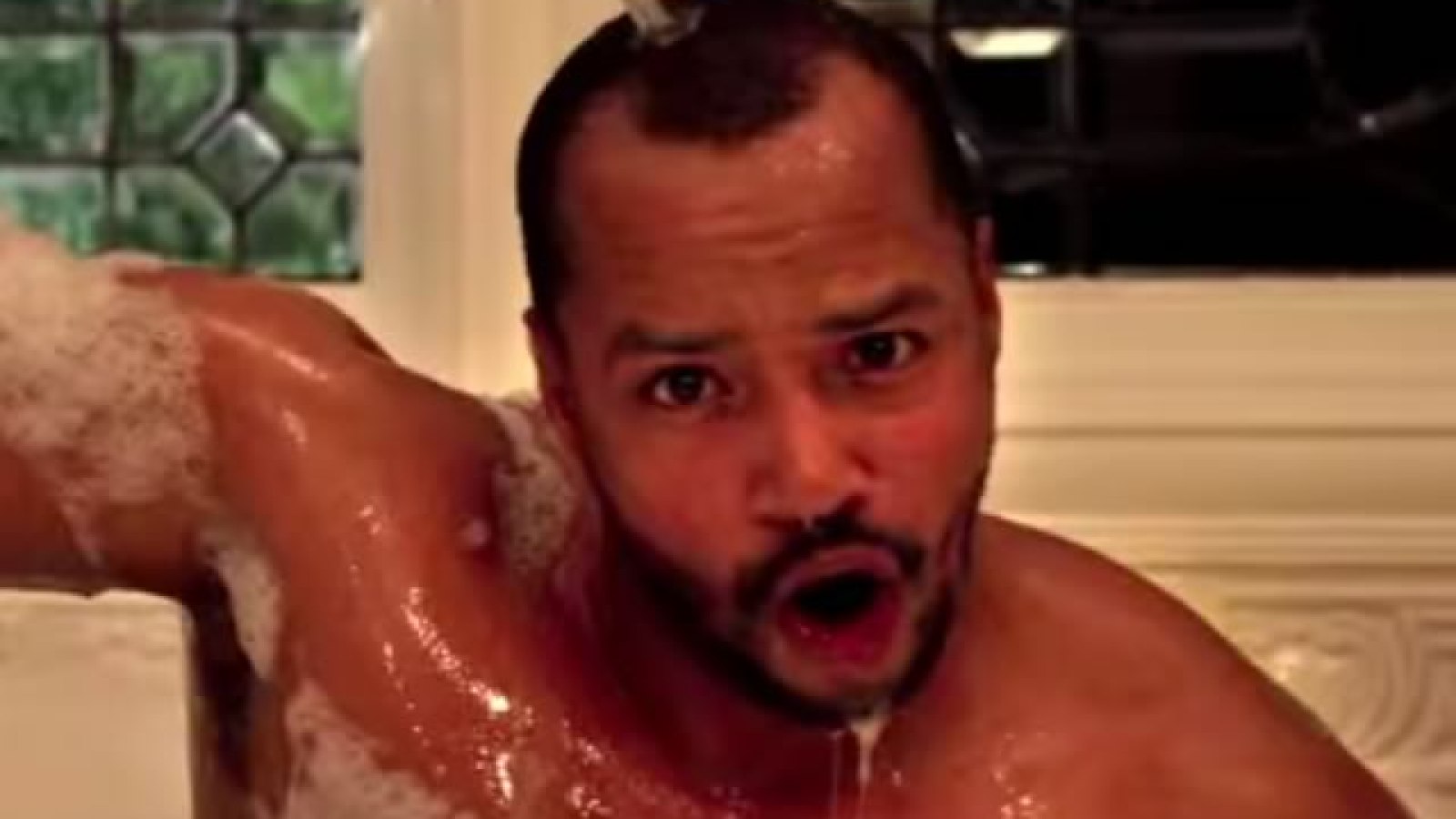 « Time Machine » d'Ingrid Michaelson et son clip plein de stars de la ...