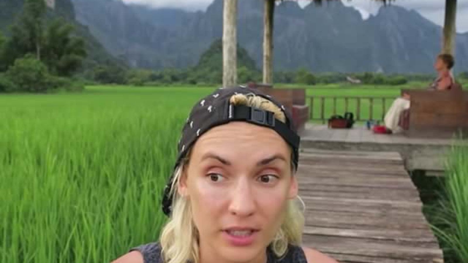 Natoo part au Laos... avec sa mère (et c'est beau) - Madmoizelle