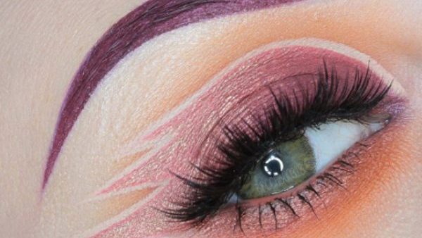 Tendance Negative Space Makeup : enlever du maquillage