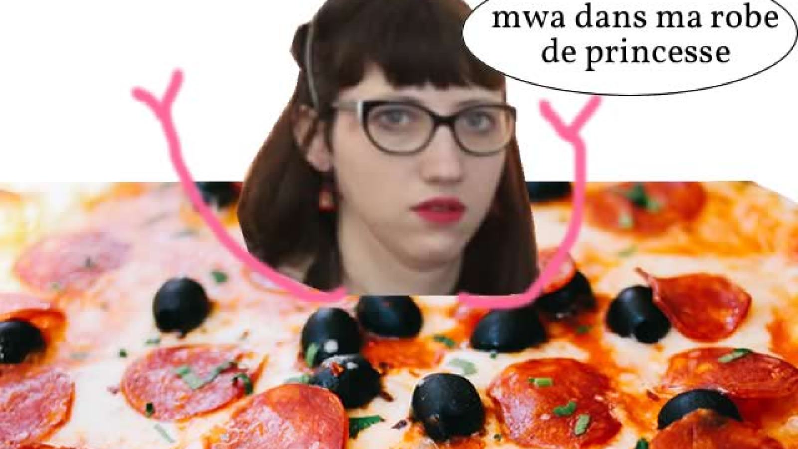 La robe pizza : l'oufit de reine du cosplay ET de la bouffe