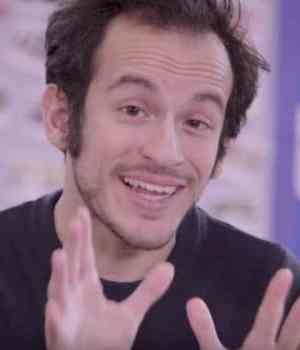 Cyrus North - Madmoizelle