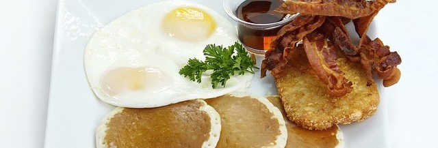 Comment faire un brunch américain ? Conseils pour un brunch maison pas cher