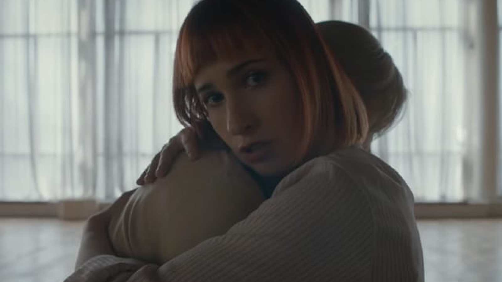 Suzane : la reine de l'electro pop sort un premier EP à écouter sans ...