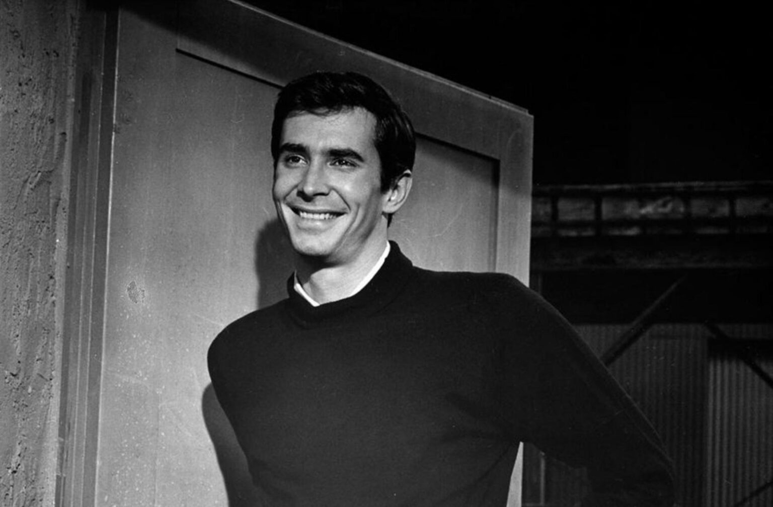 Les 10 meilleurs films d'horreur cultes qui font toujours aussi peur ...