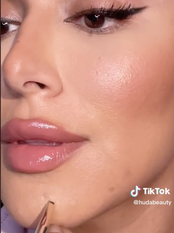 Connaître son sous-ton : conseils pour déterminer le sous-ton de la peau