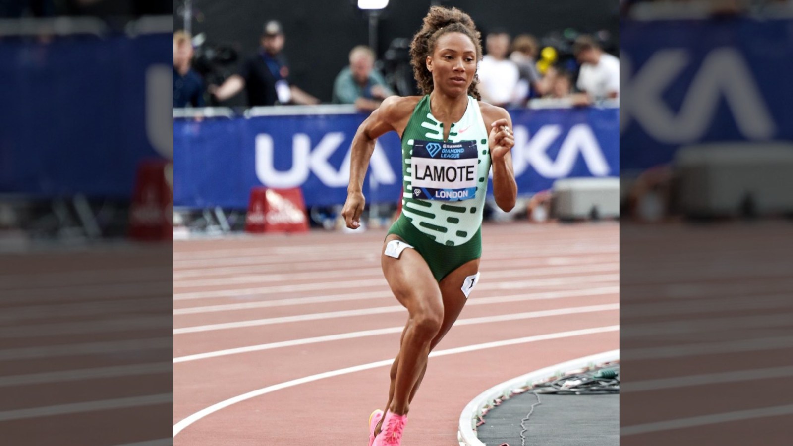 « J'avais peur qu'on voit mon sang » : la championne d'athlétisme ...