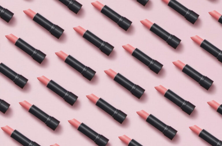 Histoire de la beauté — Le rouge à lèvres - Madmoizelle