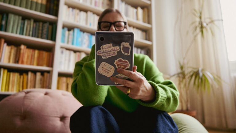 « Je vis dans le monde parallèle de mon imagination », rencontre avec ...