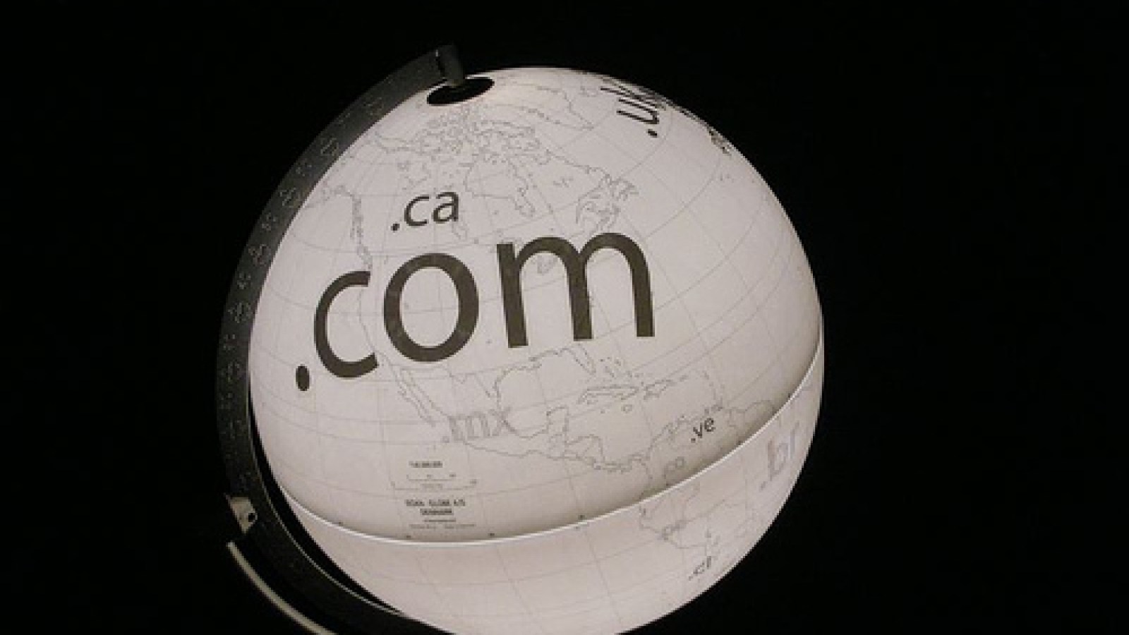 ICANN : les adresses Internet vont s'ouvrir à de nouveaux alphabets ...