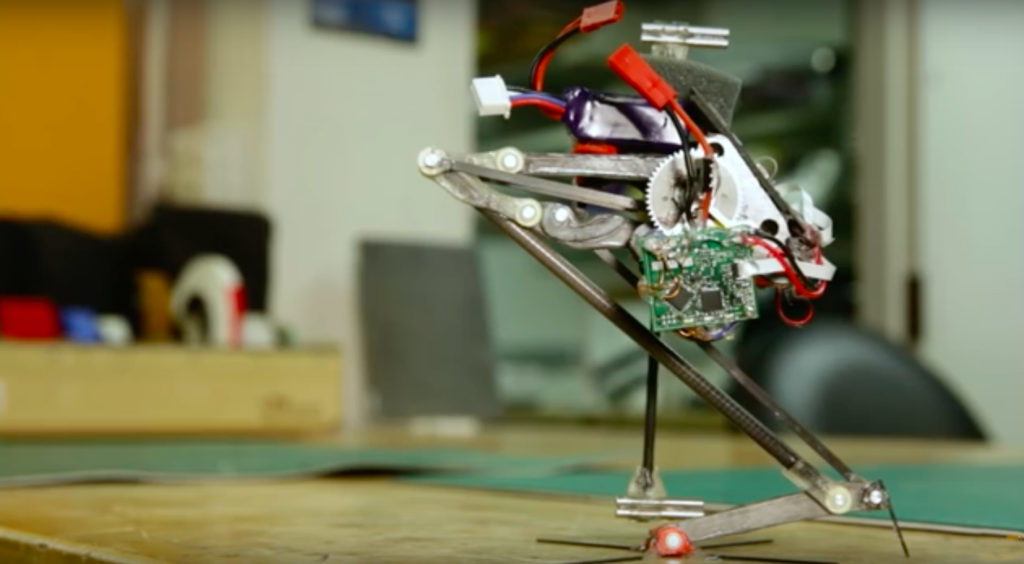 Découvrez SALTO, le mini-robot adepte de Parkour - Numerama