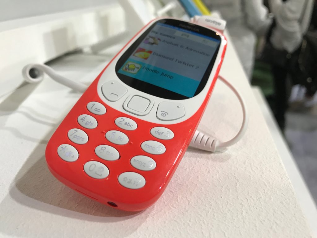 On A Vu Le 8110 Et Le 3310 4g Cette Année Nokia Fait Un Peu Moins