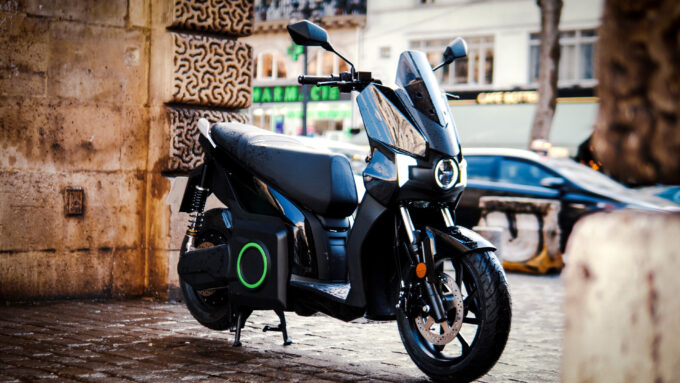 Test du scooter électrique Rider 5000 : rapide et furieux, mais avec du ...