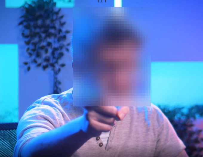 Comment flouter un visage sur une photo facilement ? - Numerama