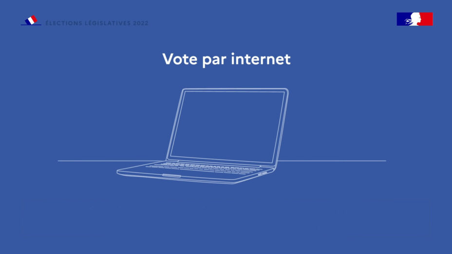 Jean-Marc Ayrault et François Fillon s'affrontent sur le vote par ...