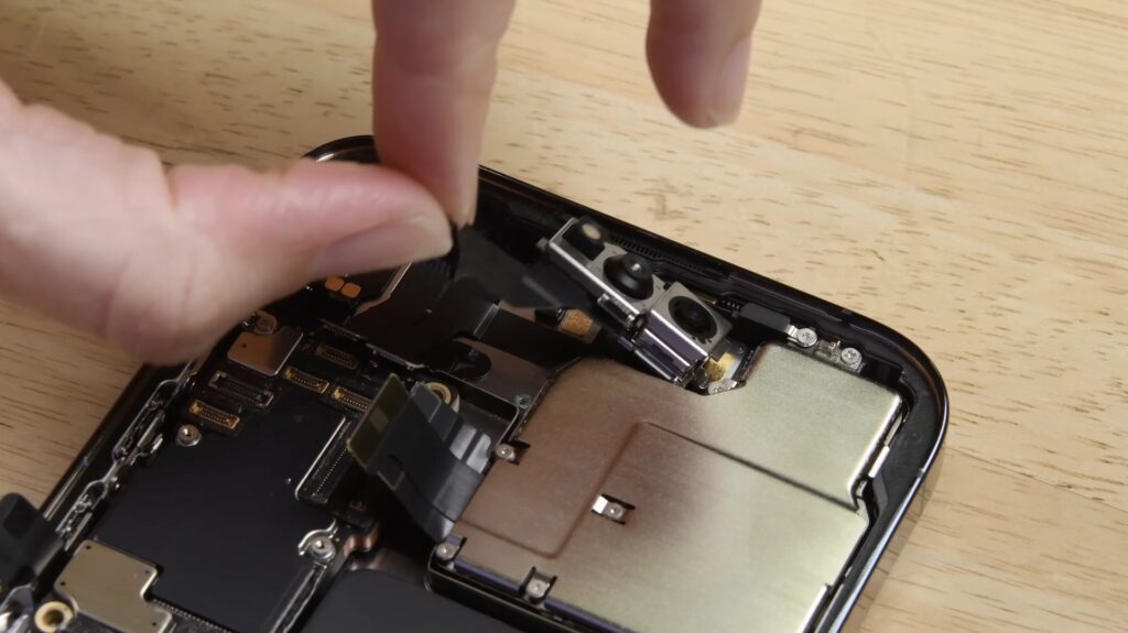 Voici à quoi ressemble la dynamic island de l'iPhone 14 Pro, vue de l ... Voici à quoi ressemble la dynamic island de l'iPhone 14 Pro, vue de l ...