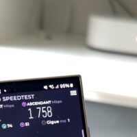 Test de la Freebox Ultra : est-elle vraiment meilleure que la Freebox ...