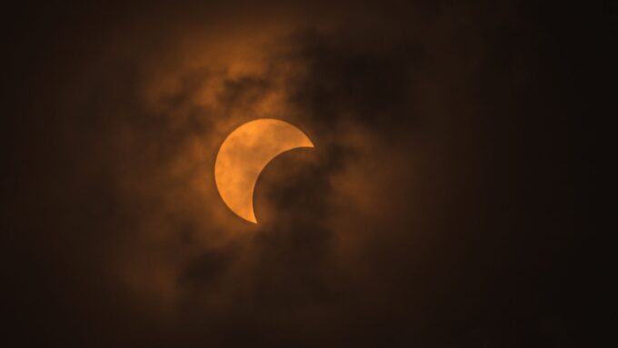 Voici les photos les plus inoubliables de l'éclipse solaire totale du 8 ...